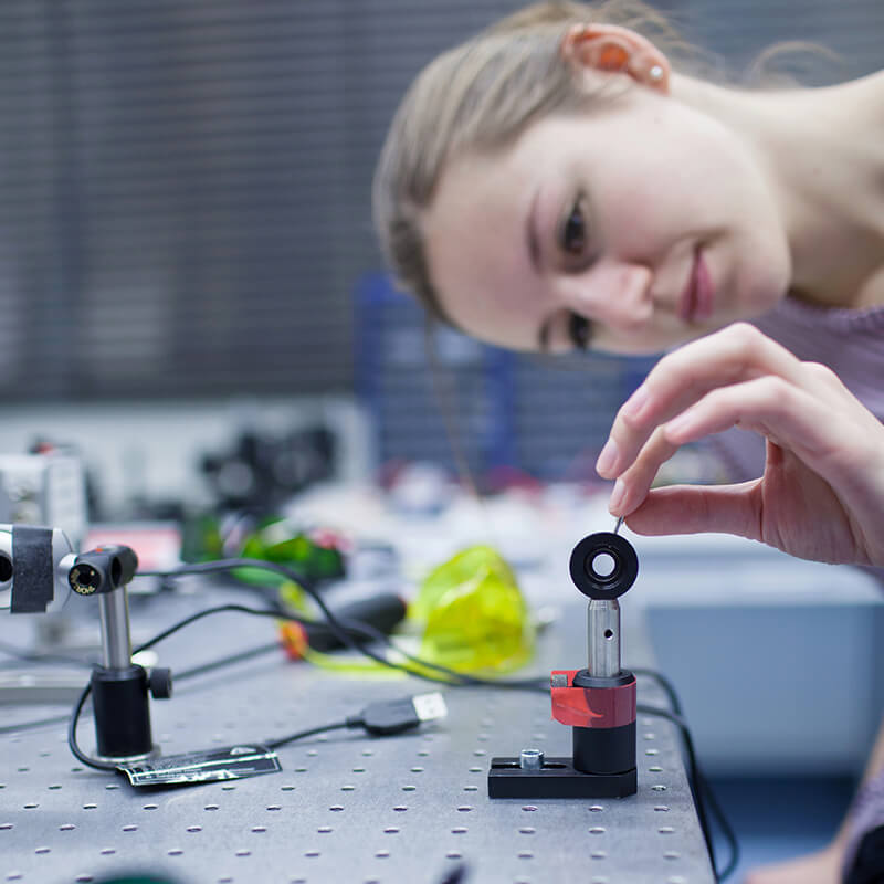 Photonic systems and microsystems - COPL